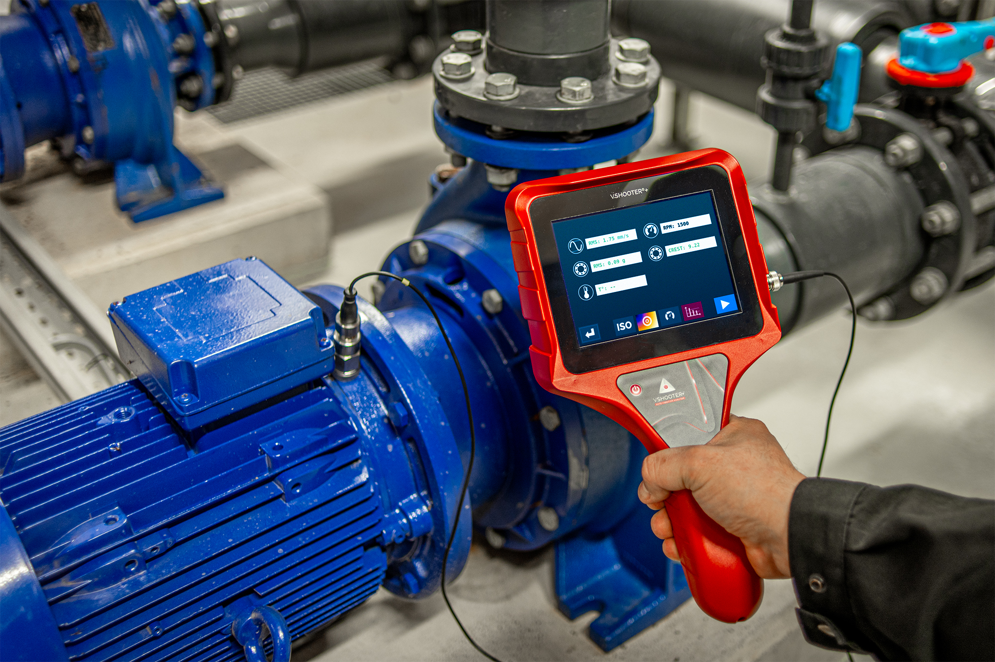 VSHOOTER ®+ Vibration Analyzer - SYNERGYS TECHNOLOGIES